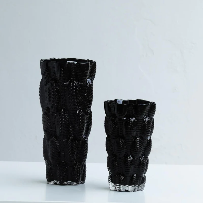Viper: Glass Vase - The Gifting Forte